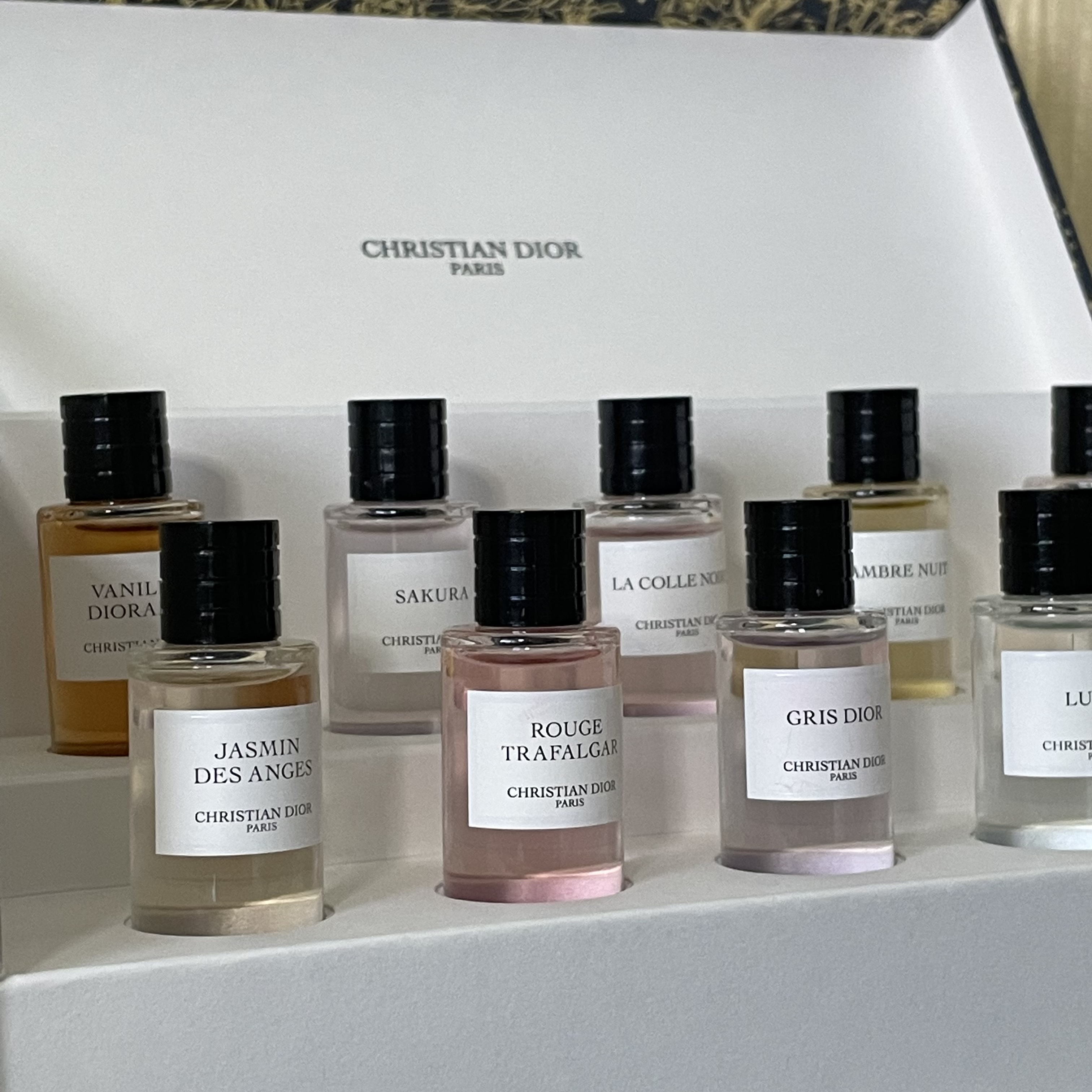 Christian Dior La Collection Privée Holiday 2022 Discovery Set