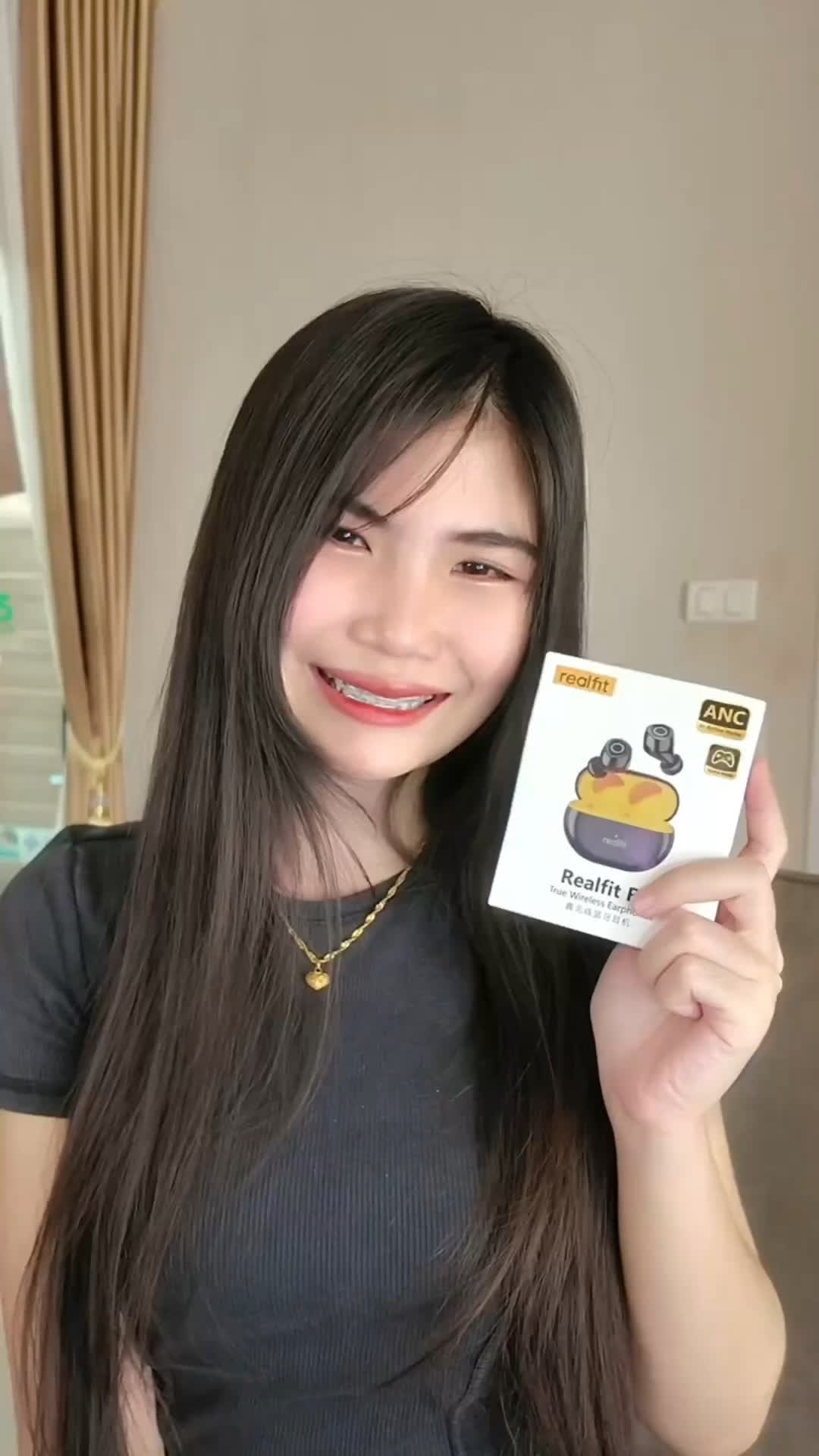 Unboxing หูฟัง realfit F4