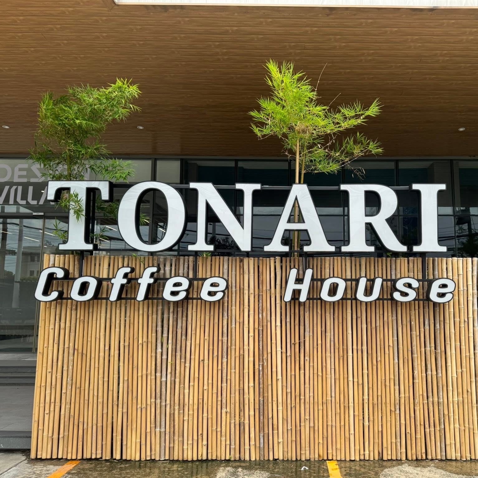 TONARI Coffee House